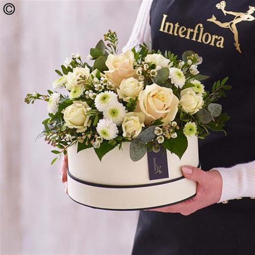 White & Cream Hat Box